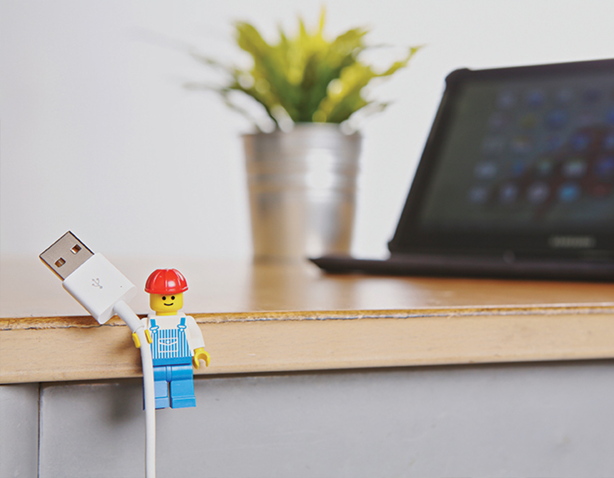 8 Quirky DIYs You Can Do With Lego Bricks | SquareRooms